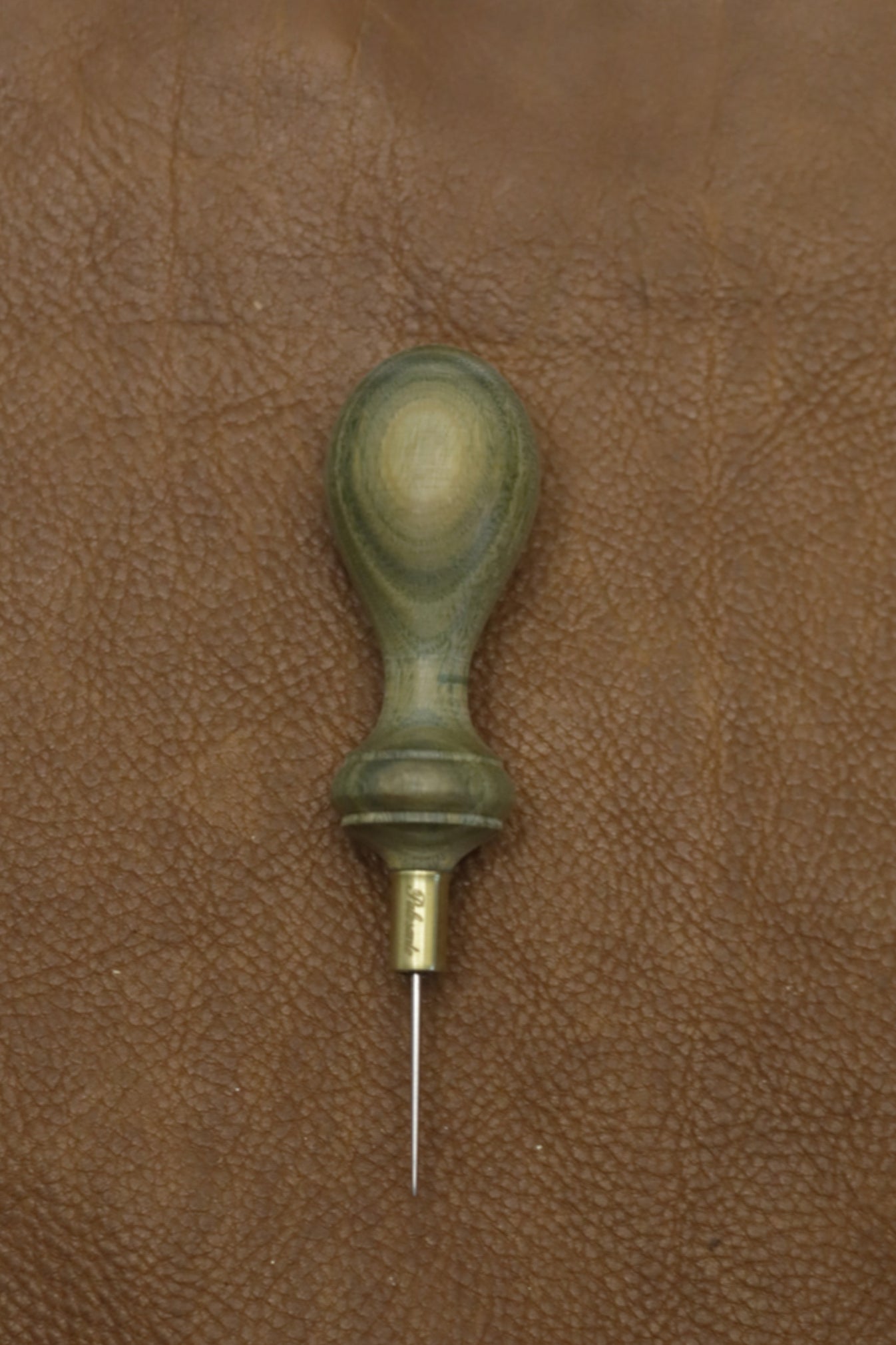 Scratch Awl – Palosanto factory